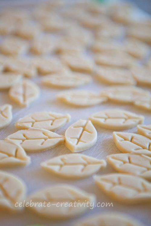 Leaf-Shaped Apple Pie | Celebrate Creativity