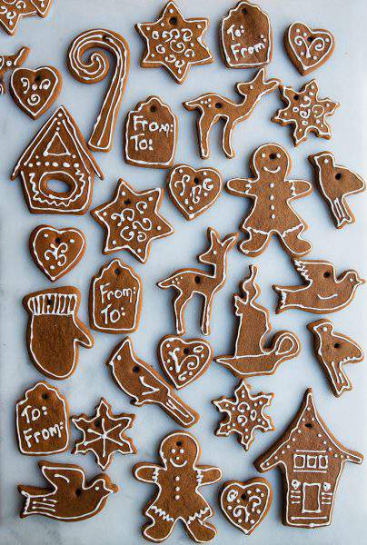 Gingerbread Cookie Christmas Tree | Celebrate Creativity
